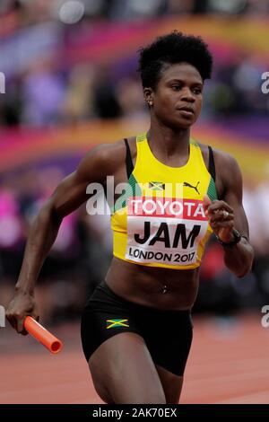 Anneisha McLaughlin-Whilby (Jamaique) at the 2nd Heats 4x400m Relay ...