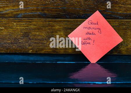 It starts with you text on yellow notepad Stock Photo - Alamy