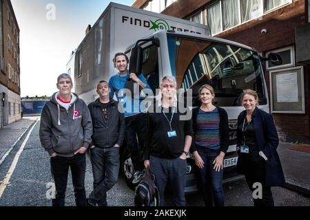 ‘Find and Treat’ NHS Van team that goes out to find homeless people ...