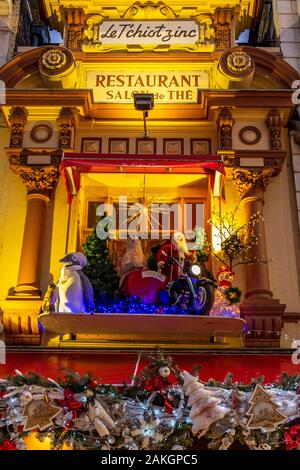 France, Somme, Amiens, The Christmas market in Amiens Stock Photo - Alamy