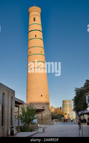 Juma Minaret, Itchan Kala, Ichan-Qаl’а, Khiva, Xorazm Region, Uzbekistan, Central Asia Stock ...
