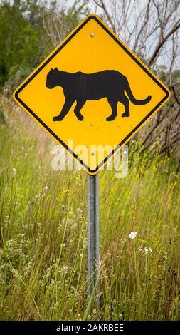 predator, warning sign, national park, iSimangaliso Wetland Park ...