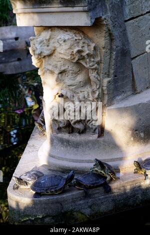 Springbrunnen im San Anton Garten, Attard, Malta Stock Photo - Alamy