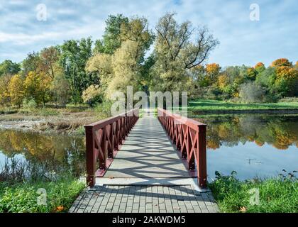 Fall foliage above a small lake in Central Appalachia Stock Photo - Alamy