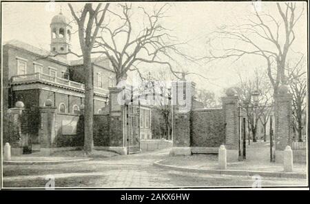 Wadsworth House at Old Harvard Yard and Harvard Square Harvard ...