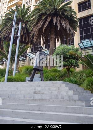 Lord Freyberg Statue In Auckland Stock Photo - Alamy