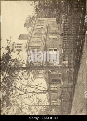 Newtown Court House Stock Photo - Alamy