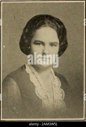 Class of 1921 . Laura Morgan MalverneLong Island Julia Russel Morse ...