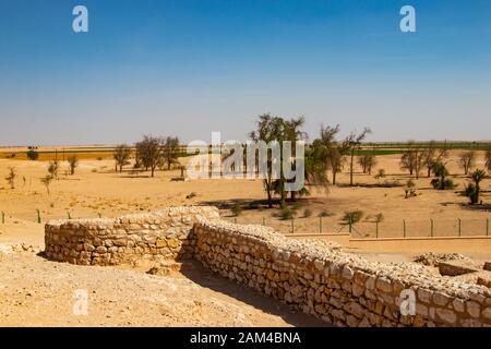 View of lost city of Ubar in Oman Stock Photo - Alamy