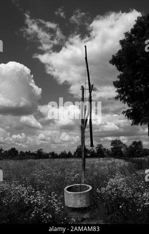Traditional water well (well sweep or shadoof) in the Hungarian lowland ...