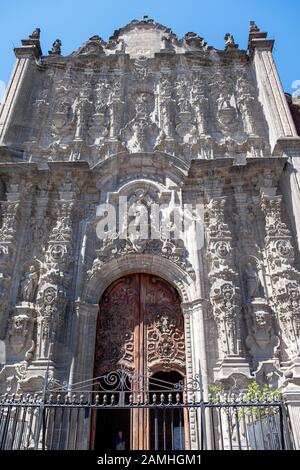 architectural detail. Zócalo CDMX Stock Photo - Alamy