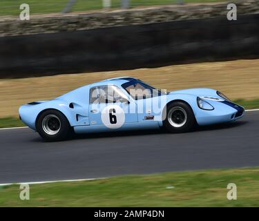 Nick Thompson, Sean McClurg, Chevron BMW B6, Gurney Cup, a forty five ...