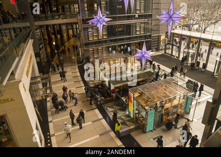 The main lobby of the Time Warner building at Columbus Circle in ...