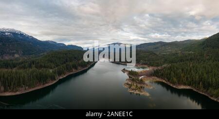 Aerial Panoramic View of Daisy Lake Stock Photo - Alamy
