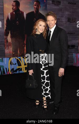 LOS ANGELES - JAN 14: Jerry Moss, Tina Moss at Music Center Tribute to ...