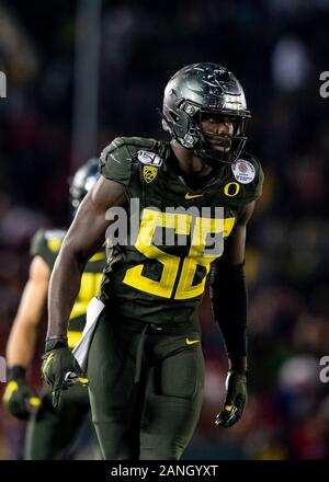 PASADENA, CA - JANUARY 01: Linebacker Cody Simon #0 of the Ohio State ...