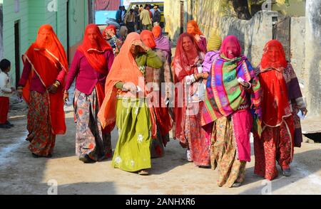 Rajasthani women rural urban ; Rajasthan ; India Stock Photo - Alamy