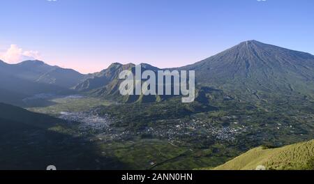 Sembalun Village and Mountain, Lombok, Nusa Tenggara, Indonesia Stock ...