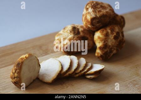Desert truffles from Kuwait, Saudi Arabia, Iraq and Iran Stock Photo ...