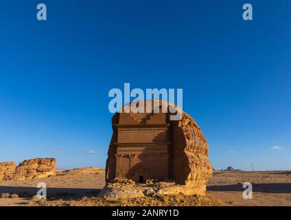 Qasr al-Farid tomb of Lihyan son of Kuza in Madain Saleh, Al Madinah ...