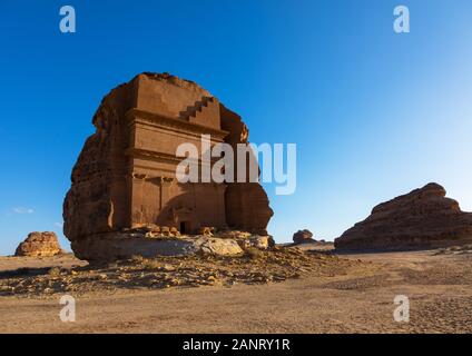 Qasr al-Farid tomb of Lihyan son of Kuza in Madain Saleh, Al Madinah ...