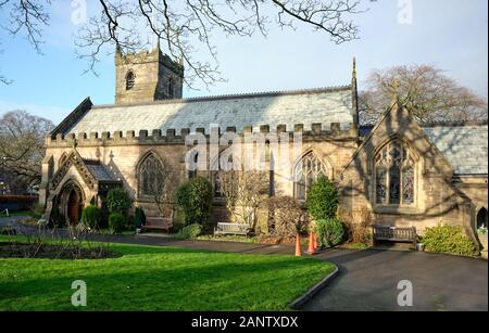 The Parish Church of St Laurence, Chorley from the west Stock Photo - Alamy