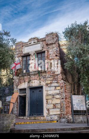 Genoa - The House of Christopher Columbus Stock Photo - Alamy