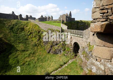 Dunluce Castle, House of Greyjoy, Game of Thrones Stock Photo - Alamy