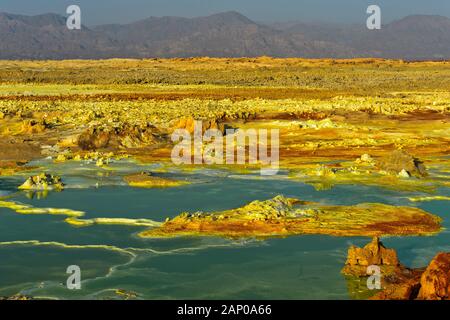 Volcanic landscape at Dallol Geothermal Area, Danakil Depression ...