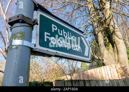 British public footpath sign and alleyway in Surrey, England Stock ...