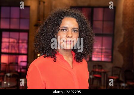 Alice Hasters bei der Aufzeichnung der WDR-Talkshow 'Kölner Treff' im ...