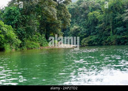 Welcome commit of women for new tourist arrival at the Embera ...