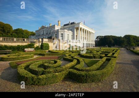 UK, England, Devon, Paignton, Oldway Mansion, former home of Singer ...