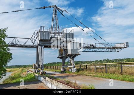 Excavator Crane Back View From Top Stock Photo - Alamy