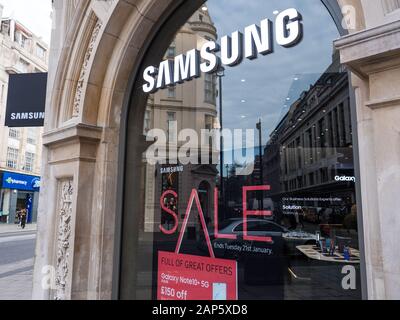 Samsung Logo, Samsung Store, Oxford Circus, London, England, UK, GB ...