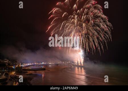 St Ives New Years Fireworks (8 Stock Photo - Alamy