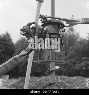 deep-ground drilling rigs, spiral drills, pilcon Date: September 1967 ...