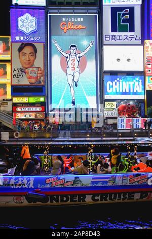 Dotonbori Glico Running Man Sign Osaka Japan - Tourists take photos ...