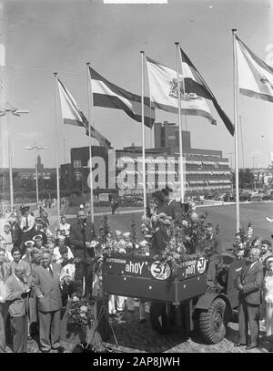100,000th visitor Ahoy, 11 August 1950, visitors, The Netherlands, 20th century press agency ...