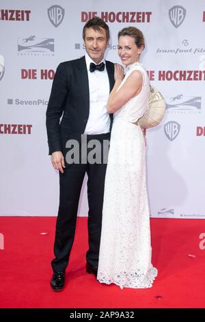 Guido Broscheit bei der Weltpremiere des Kinofilms Wunderschöner im Zoo ...