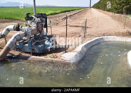Arizona’s agriculture irrigation canal systems Stock Photo - Alamy