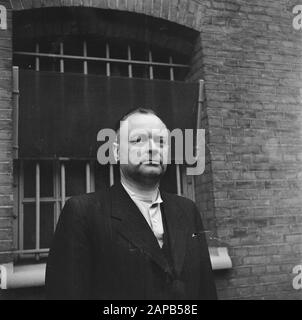 War criminals: Anton Mussert Description: Anton Mussert in his cell ...