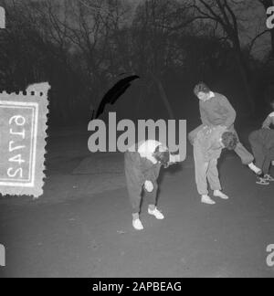 Central training Overveen (Puck Brouwer) Date: December 12, 1953 ...
