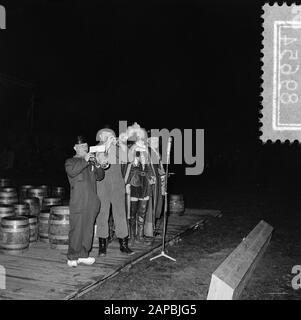 Evening party 75 years cheese market Bodegraven Date: 10 September 1957 ...