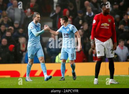 Burnley's Jay Rodriguez (left) celebrates scoring his side's second ...