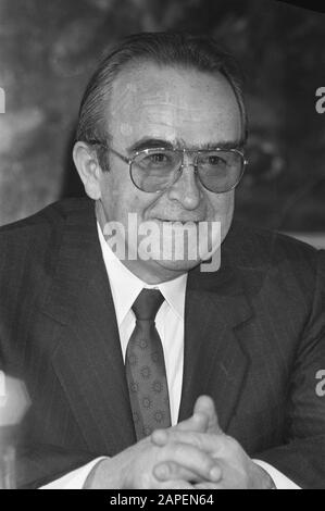 State visit of Yugoslav Prime Minister to Singapore. Yugoslav Prime ...