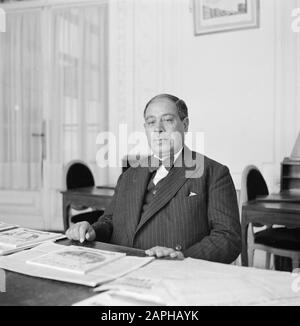 Hassan Sabry Pasha, Egyptian War Minister, arrived at Victoria Station ...