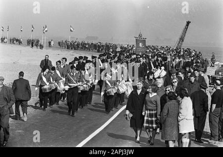 Grevelingendam officially opened Description: The road over the ...