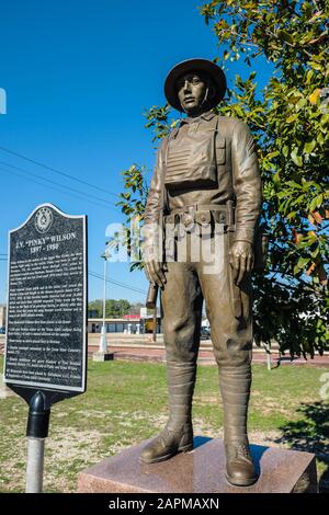 Statue of World War I Doughboy in Highland Park, New Jersey Stock Photo - Alamy