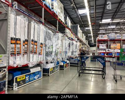 Interior of Sam's club store with large bulk items in aisle Stock Photo ...